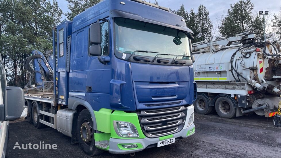 Prodaje se DAF XF 440 EURO 6 kamion platforme na aukciji