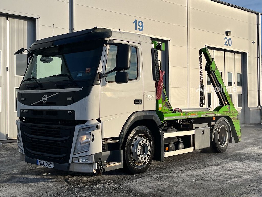 Prodaje se Volvo FM podizač kontejnera na aukciji