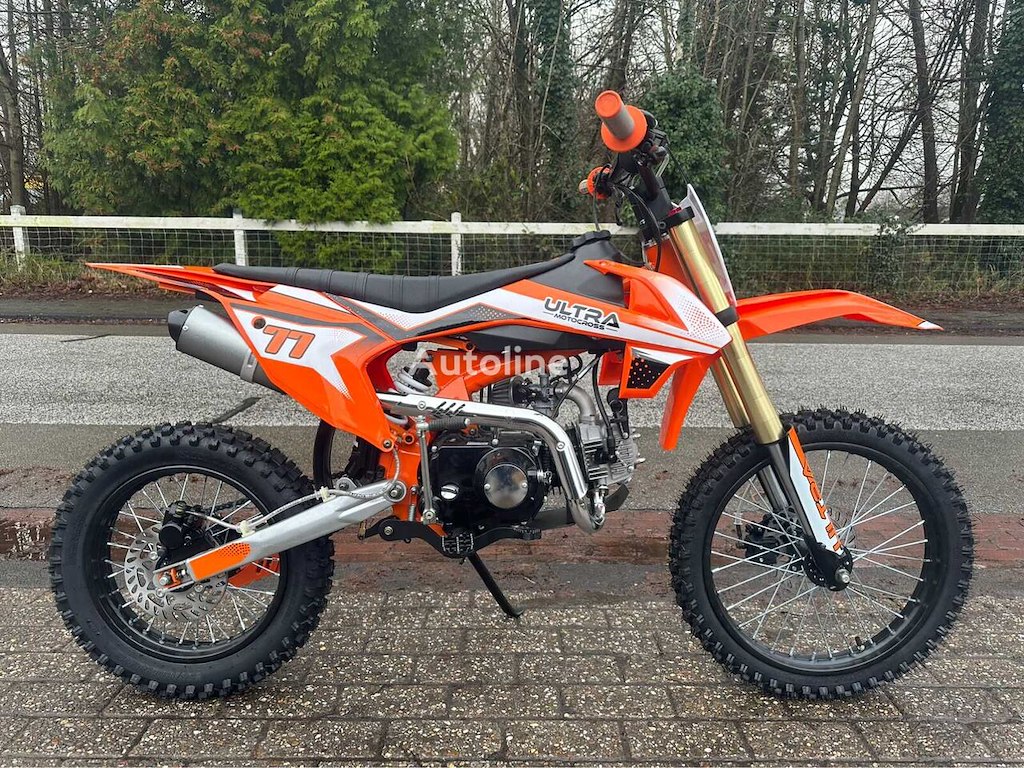 Prodaje se Ultra 125 cc motocikl na aukciji