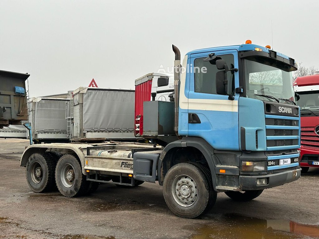 Scania 124C 6x6 steel tegljač