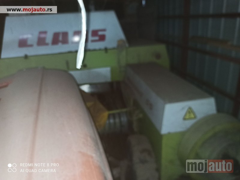 CLAAS markant 55