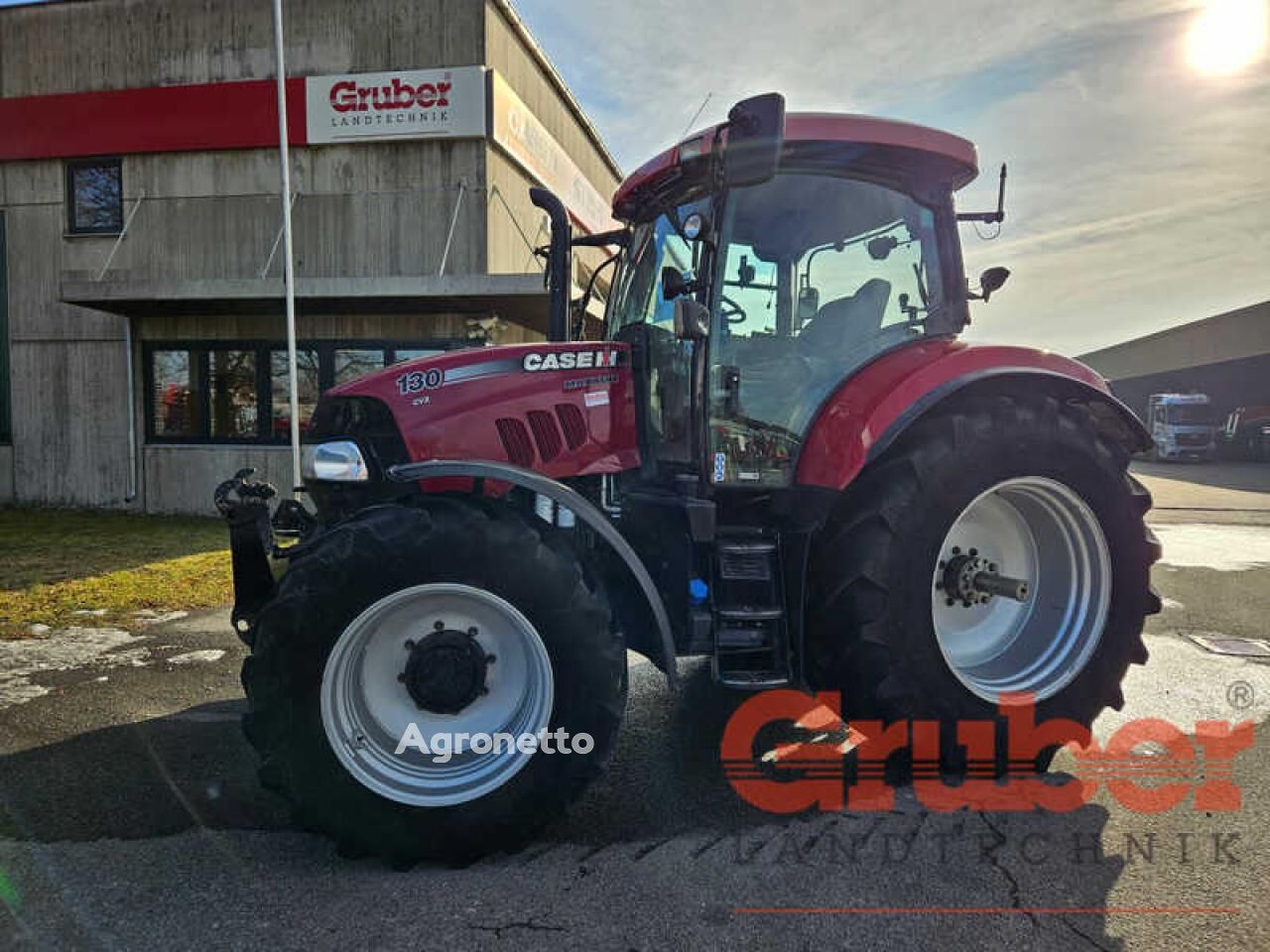 Maxxum 130 CVX traktor točkaš