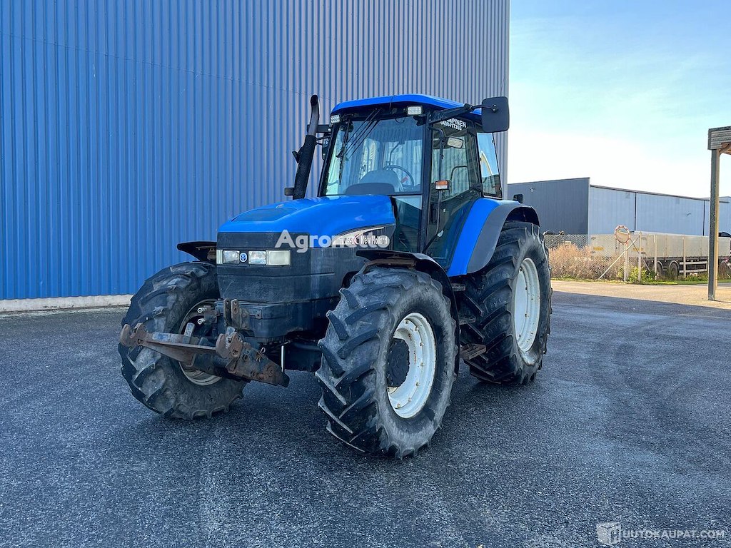 Prodaje se New Holland TM155, traktori etunostolaitteeella, 2004, INTEXW traktor točkaš na aukciji