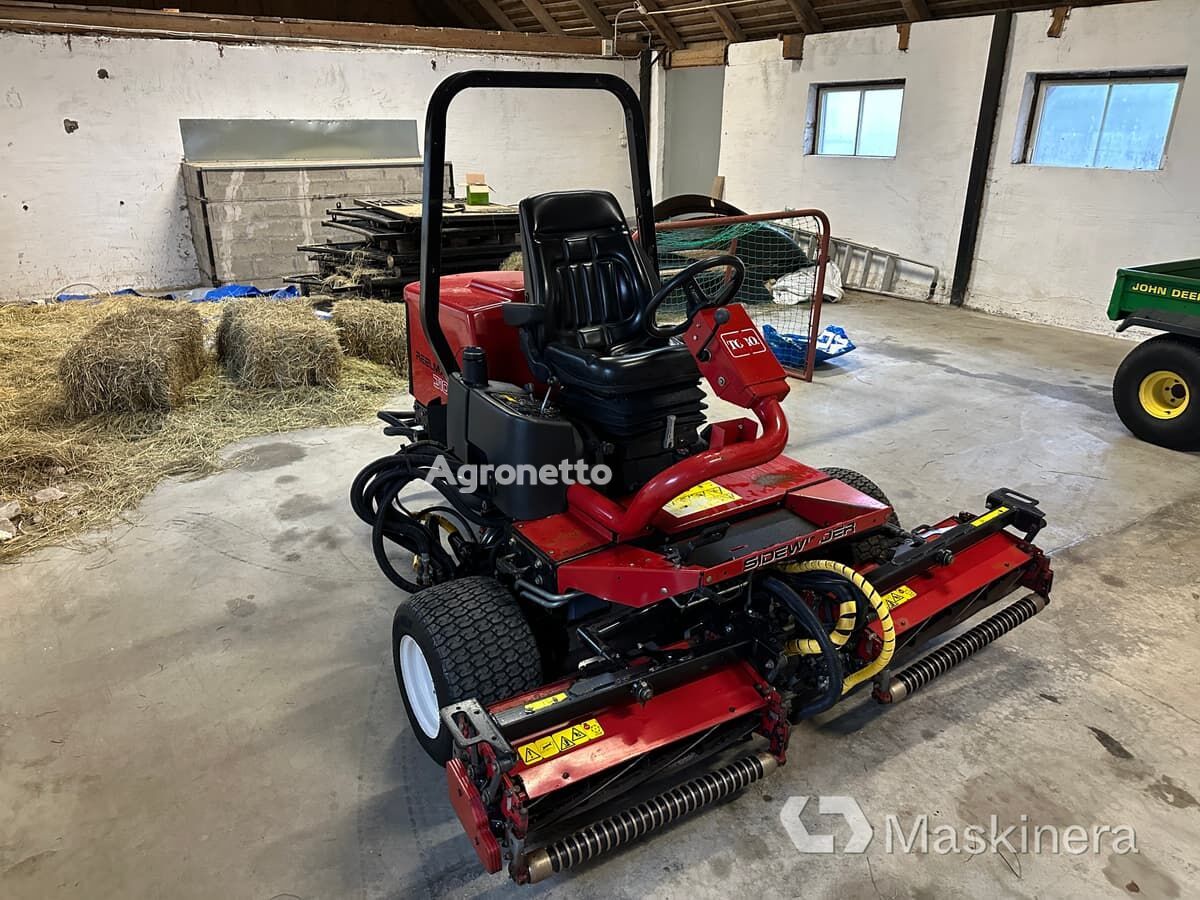 Prodaje se Toro Reelmaster 3100-D traktor kosilica na aukciji