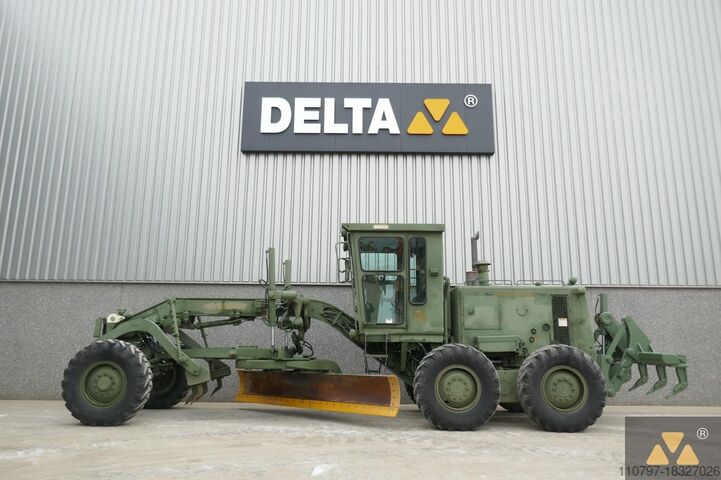 Grader
Caterpillar 130G Ex-army