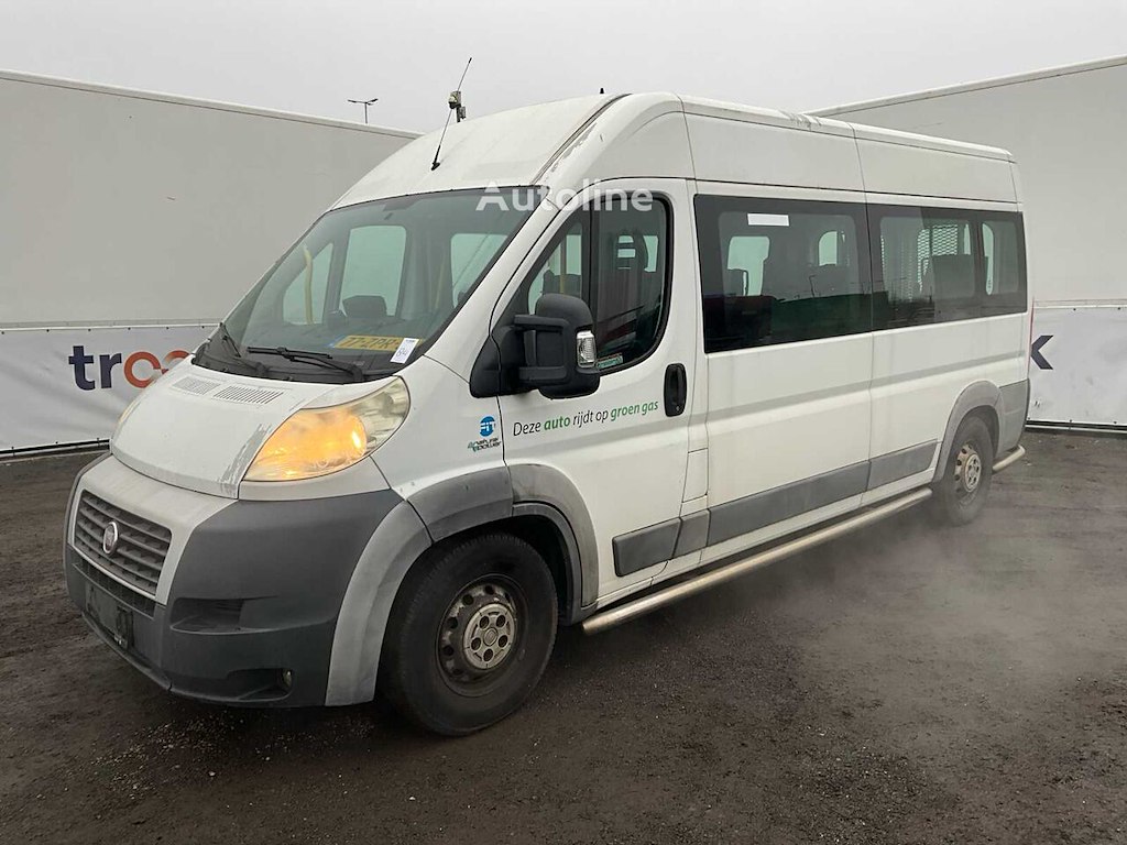 Prodaje se FIAT Ducato putnički minibus na aukciji