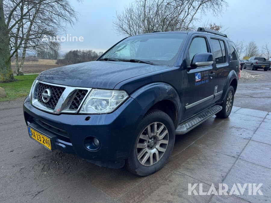 Prodaje se Nissan Pathfinder 3.0 dci aut terenac na aukciji