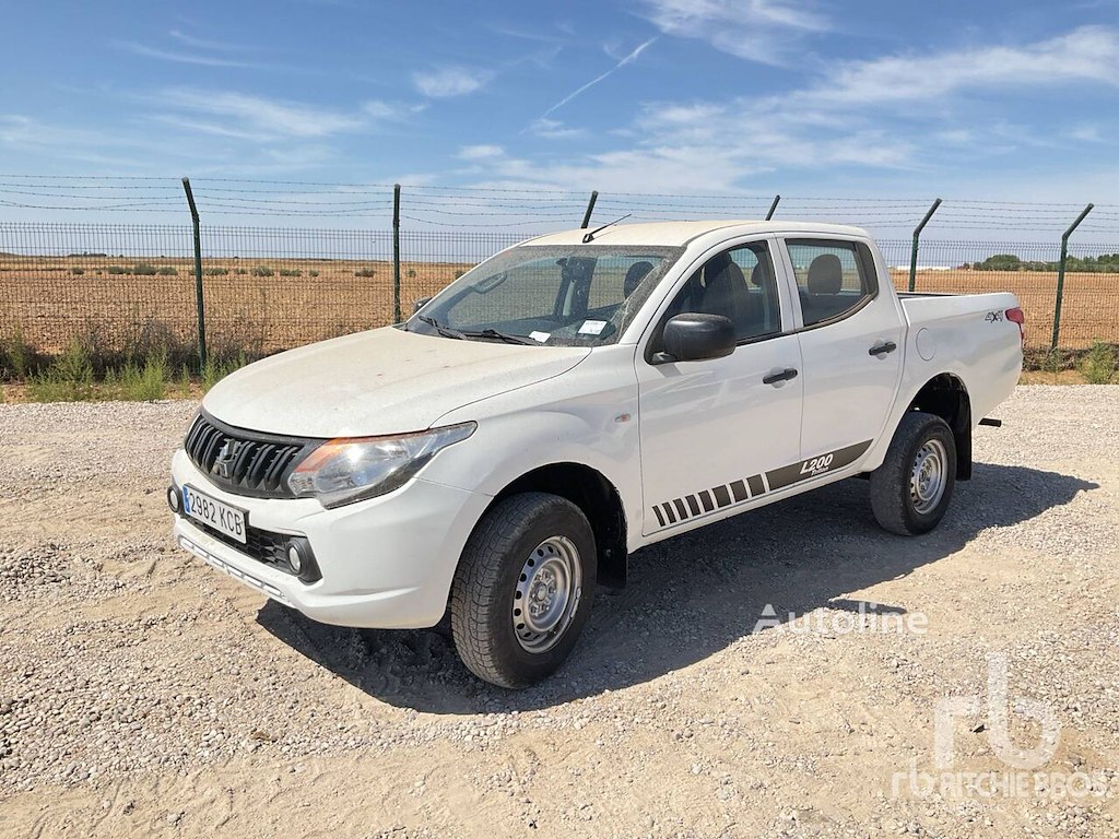 Prodaje se Mitsubishi DL200 DC 2.5DID 4x4 Crew Cab pikap na aukciji