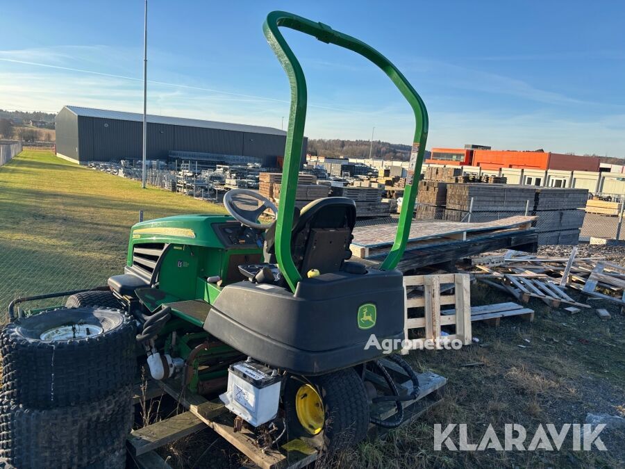 Prodaje se John Deere 2635B traktor kosilica na aukciji