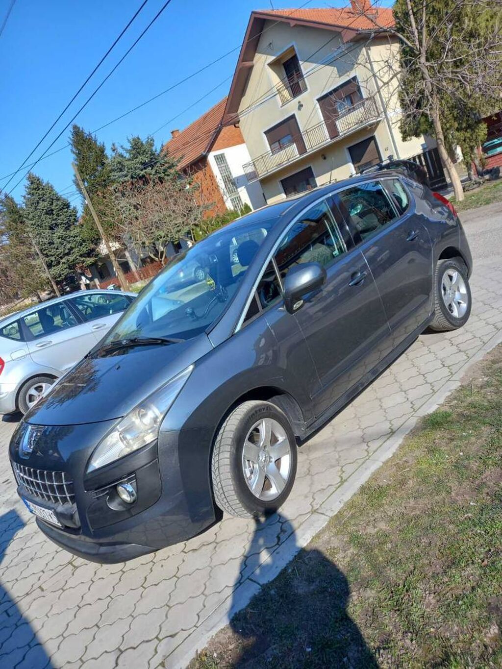 Peugeot 3008: 1.6 l | 2009 г. 243300 km. MPV Body Type