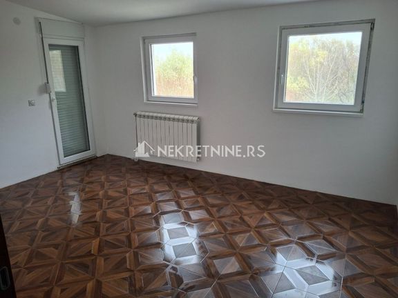 Kuca 180m² Beograd ID 14814-1