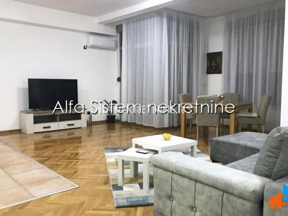 Vračar, Hram Svetog Save, 2.0 stan, 75m2, 1000 EUR, ID 37272