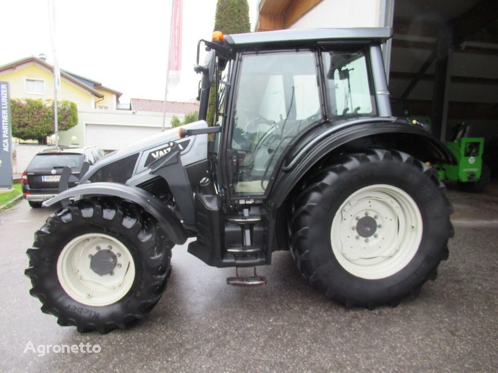 N 93 hitech5 HiTech 5 traktor točkaš