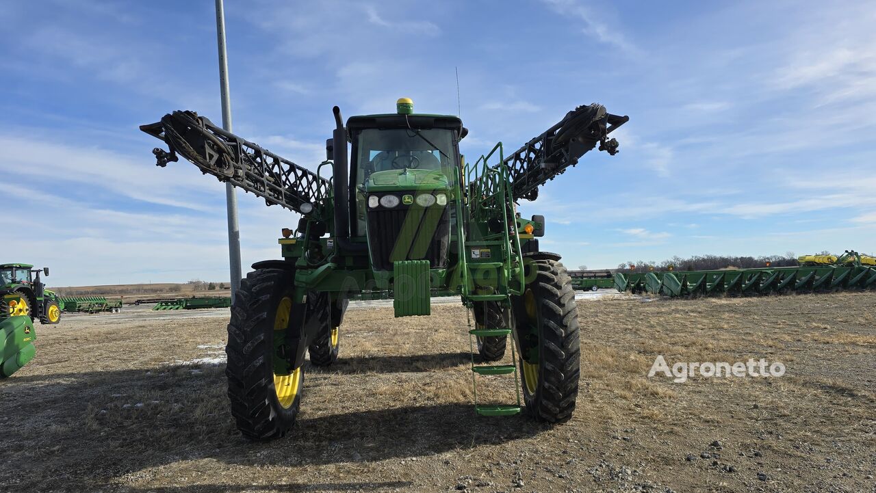 John Deere 4830 samohodna prskalica