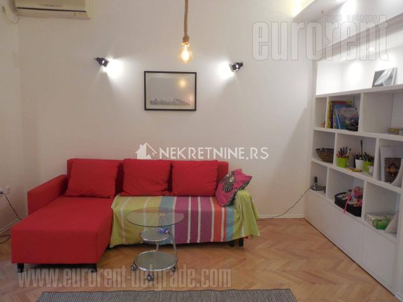 #37501, Izdavanje, Stan, NEIMAR, 750 EUR