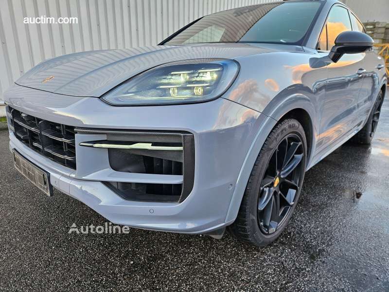 Prodaje se Porsche Cayenne E-hybrid terenac na aukciji