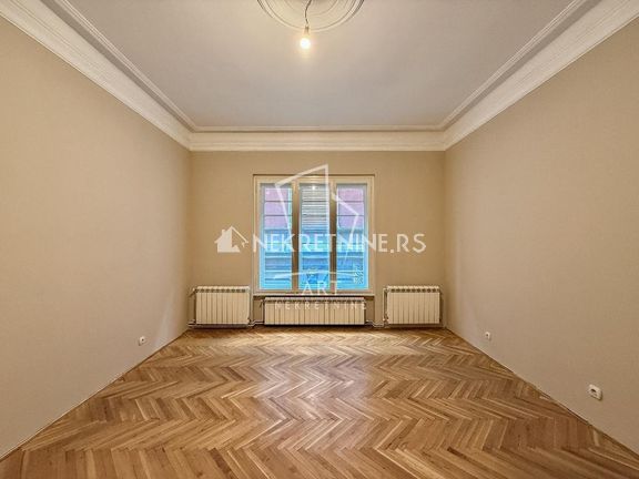 Narodni muzej , kod Čika Ljubine, mereno 52m2 ID#9803111