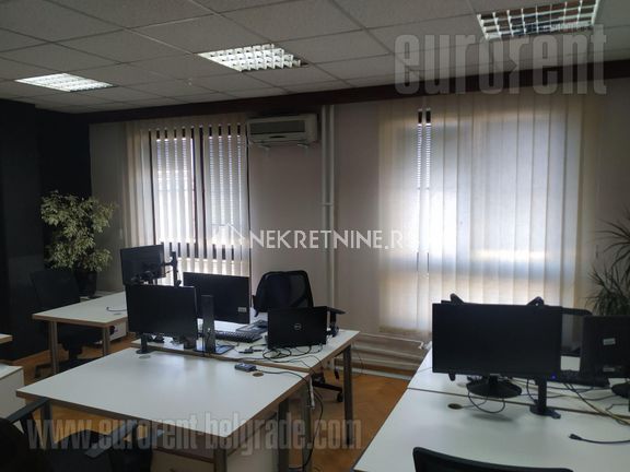 #33309, Izdavanje, P.P., CENTAR, 4500 EUR