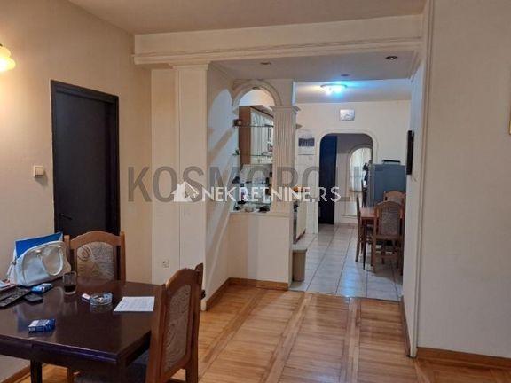 Voždovac, Medaković 1, Hanibala Lucića, 3.5, 88m2, 195000 EUR