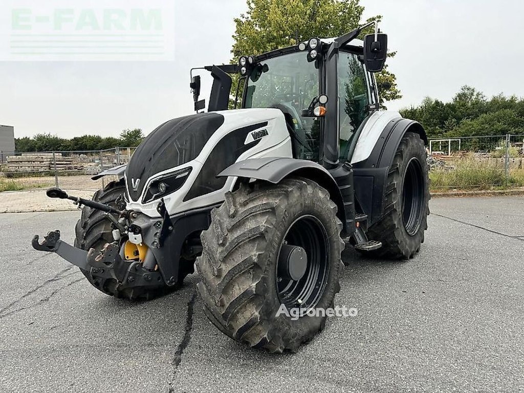 Valtra t234d smarttouch mr19 traktor točkaš