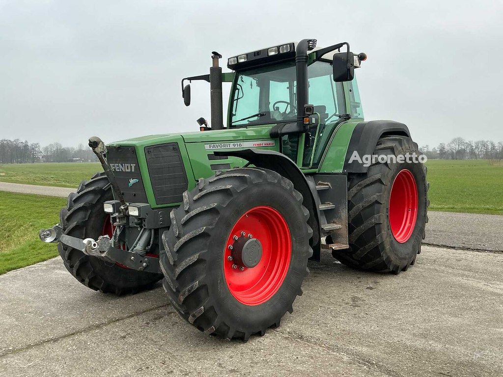 Prodaje se Fendt Favorit 916 traktor točkaš na aukciji