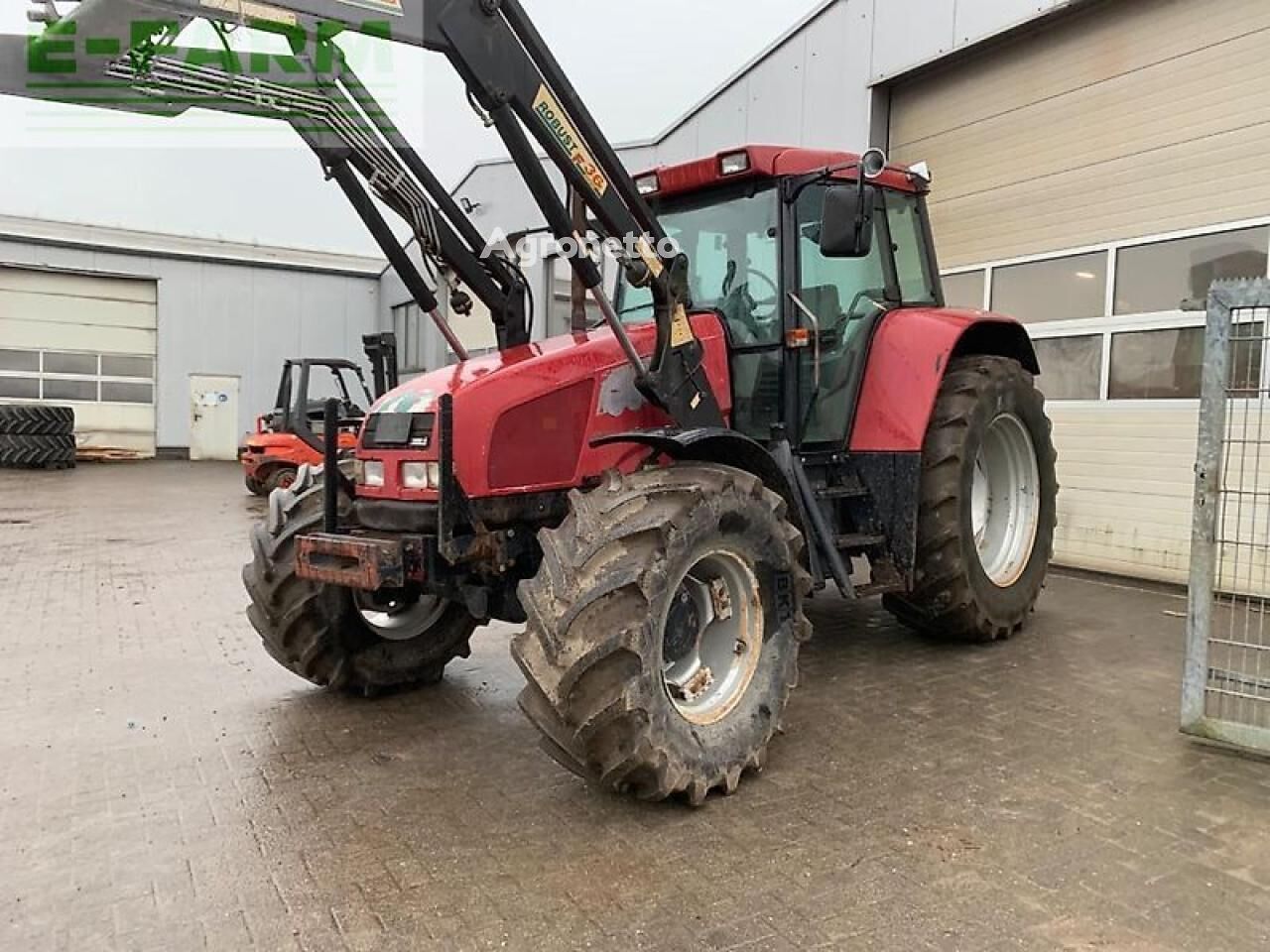 Case IH cs 120 mit stoll frontlader traktor točkaš