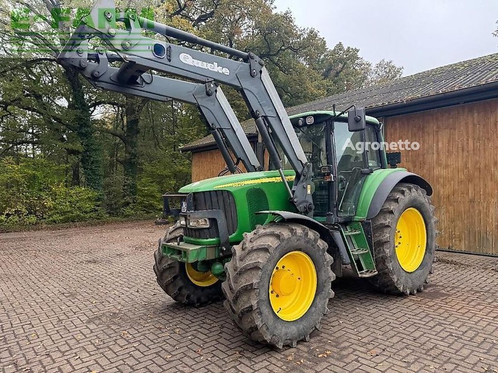 John Deere 6820 traktor točkaš