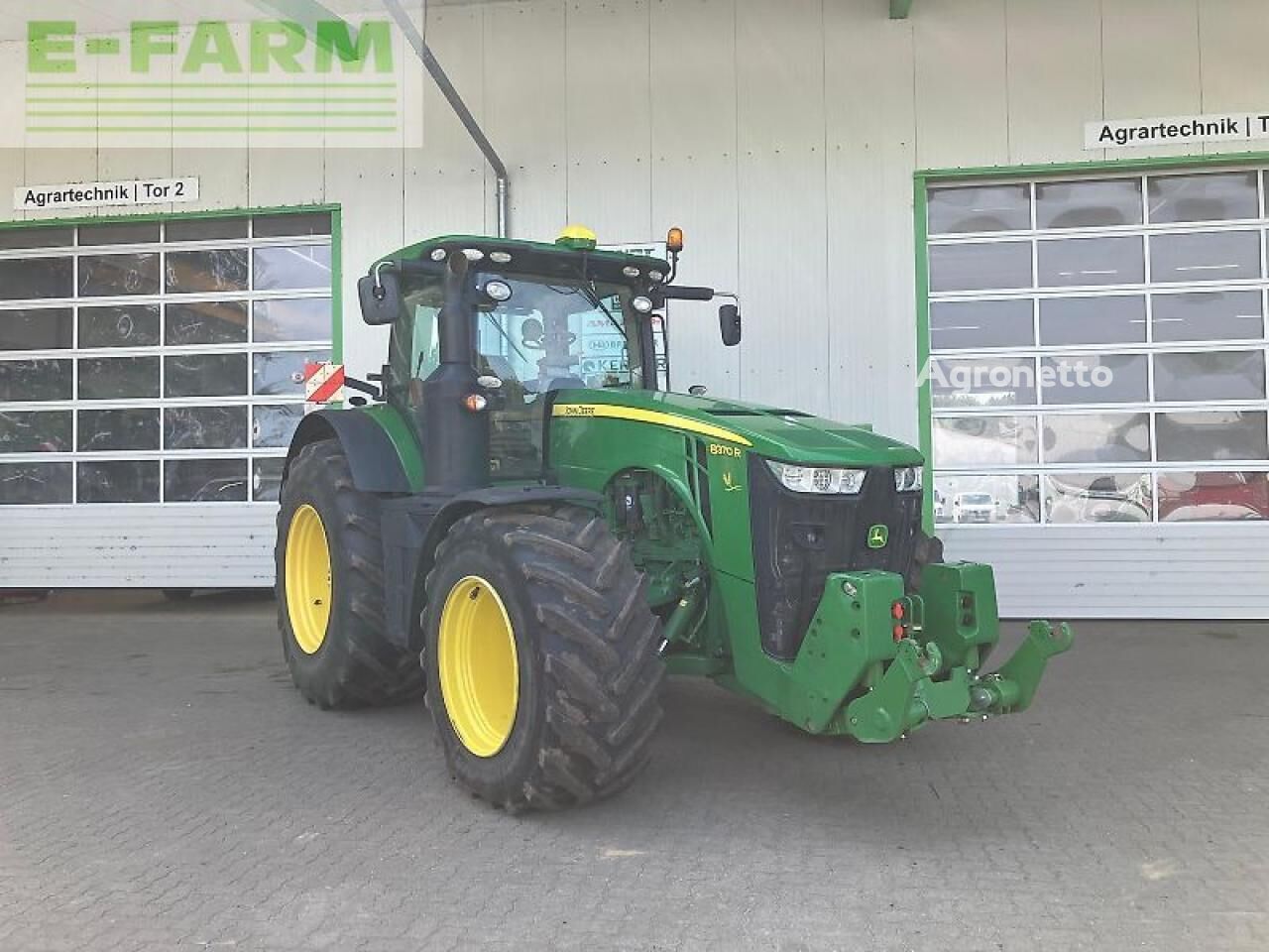 John Deere 8370 r traktor točkaš