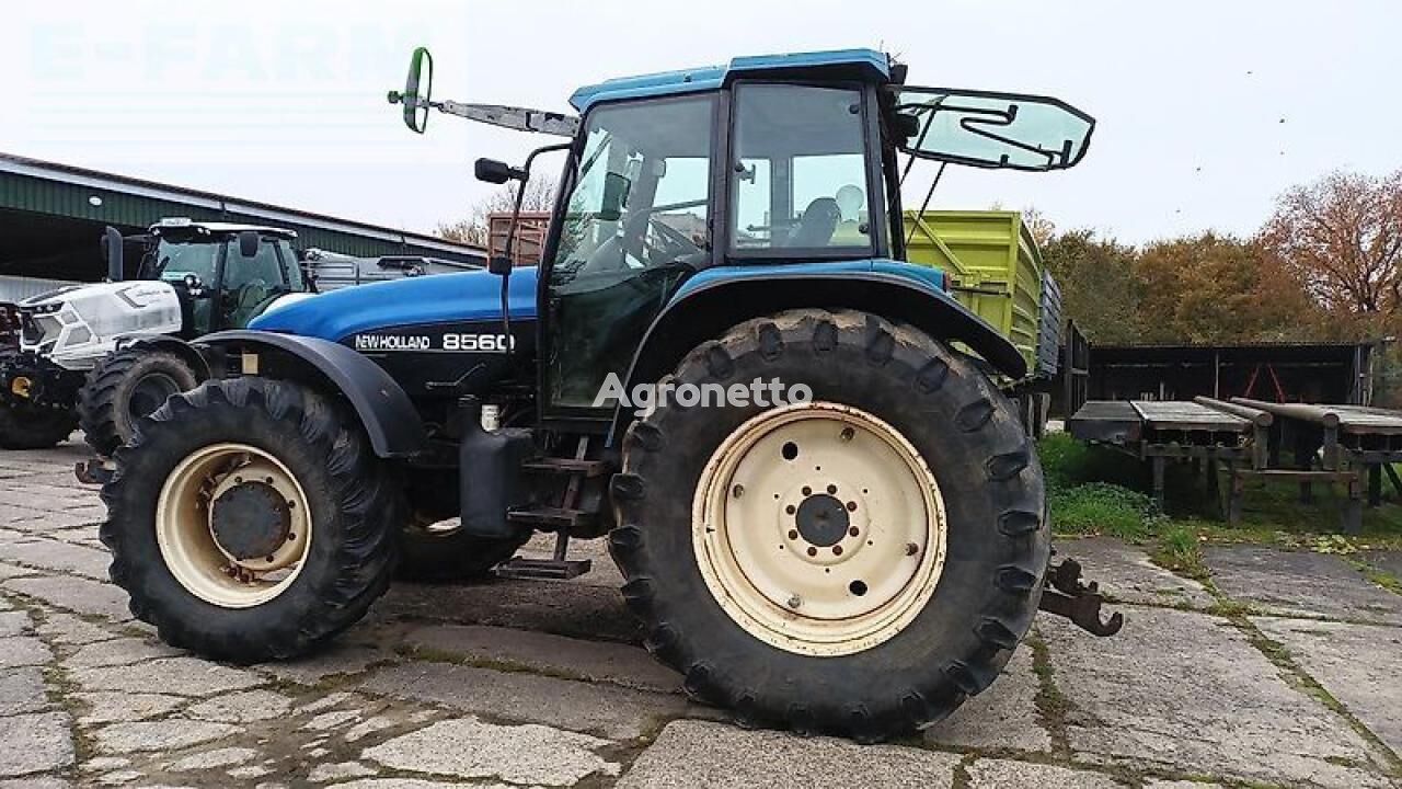 8560 traktor točkaš