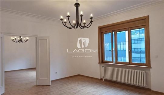 Lux, Kneza Mihaila, 155m2, kompletno renoviran