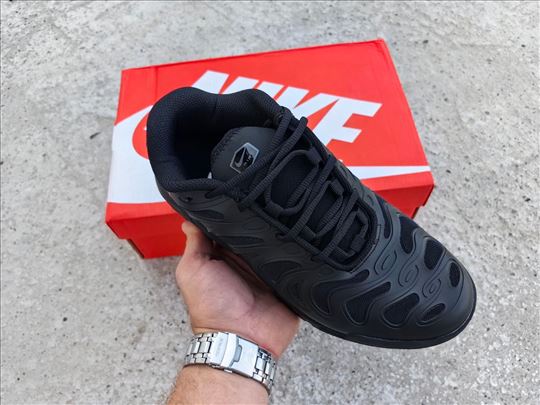 Nike Air Max Plus TN Drift Triple Black