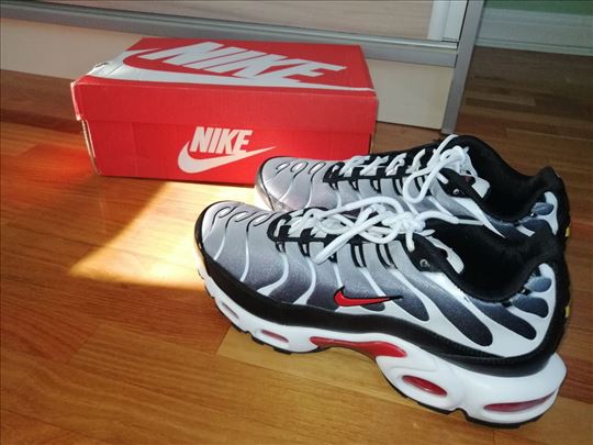 Nike Wmns Air Max Plus Tn patike