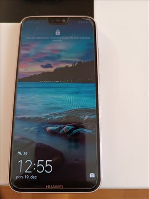 Prodajem Huawei p20lite