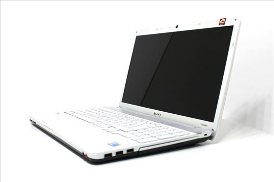 Sony Vaio PCG-71211M za popravku ili delove