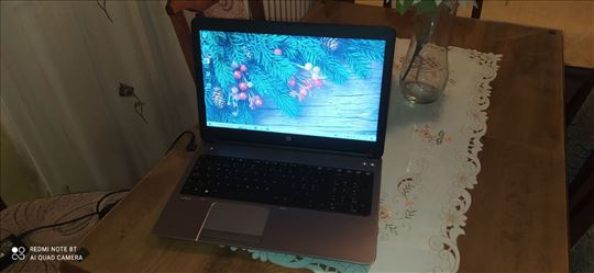 HP ProBook,AMD X4,15.6 incha,8 GB rama,2 TB,punjac