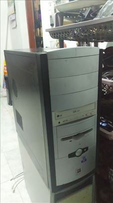 Kompjuteri pentium 4 ispravni testirani dzabe 4900