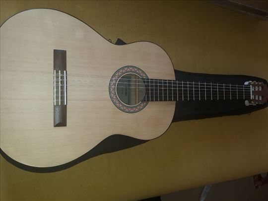 Gitara Yamaha C30M