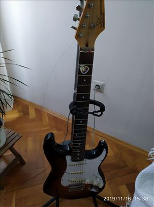 Električna gitara i pojačalo