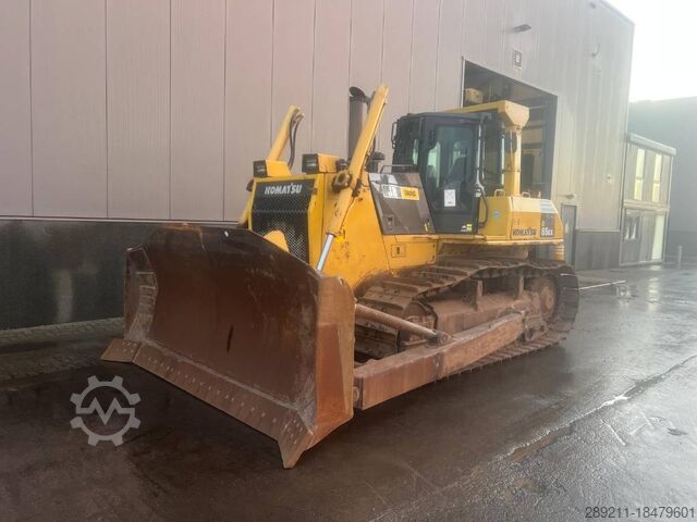 Mašina za ocenjivanje
Komatsu D 85 EX-15 E0