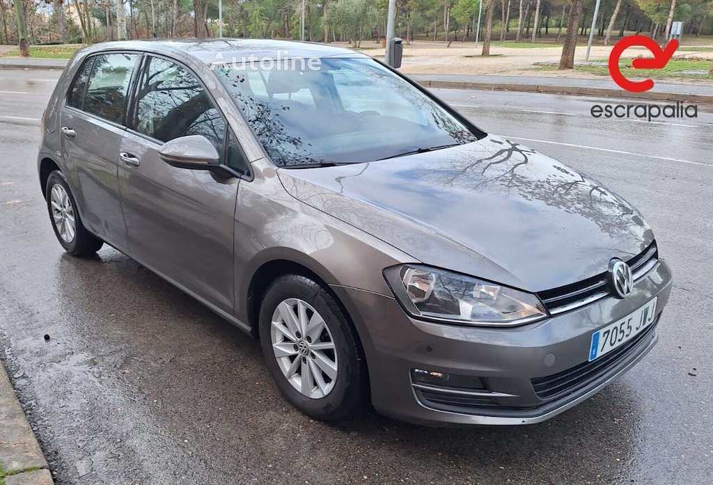 Prodaje se Volkswagen Golf hečbek na aukciji