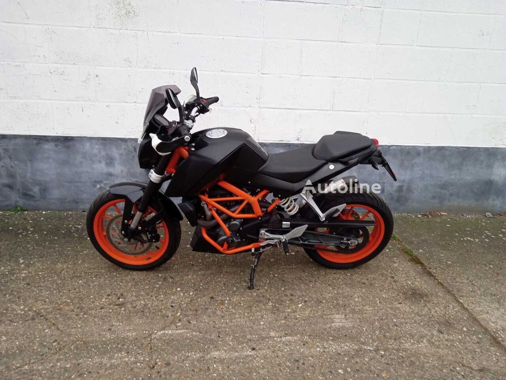 Prodaje se KTM Duke 390 motocikl na aukciji