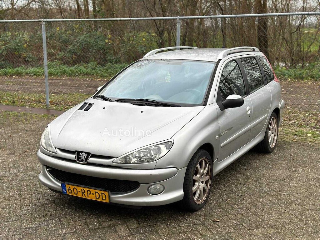 Prodaje se Peugeot 206 SW hečbek na aukciji