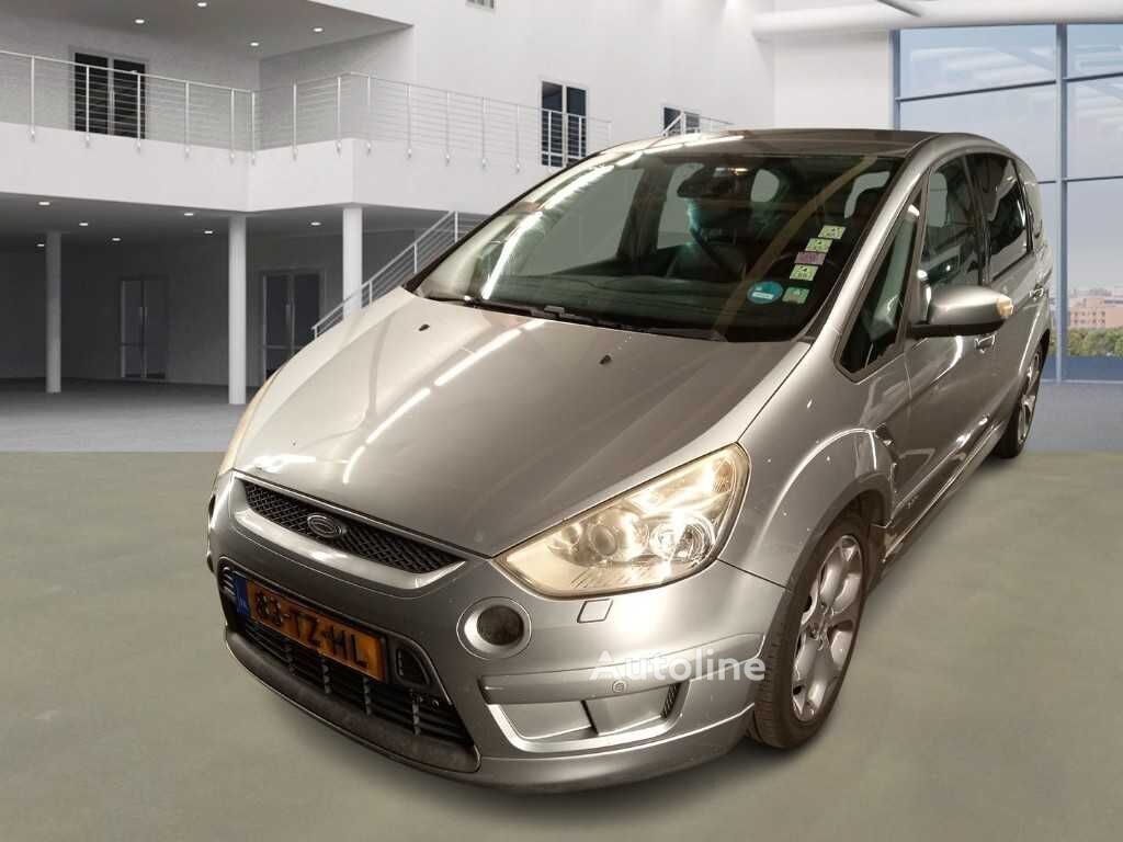 Prodaje se Ford S-Max minivan na aukciji