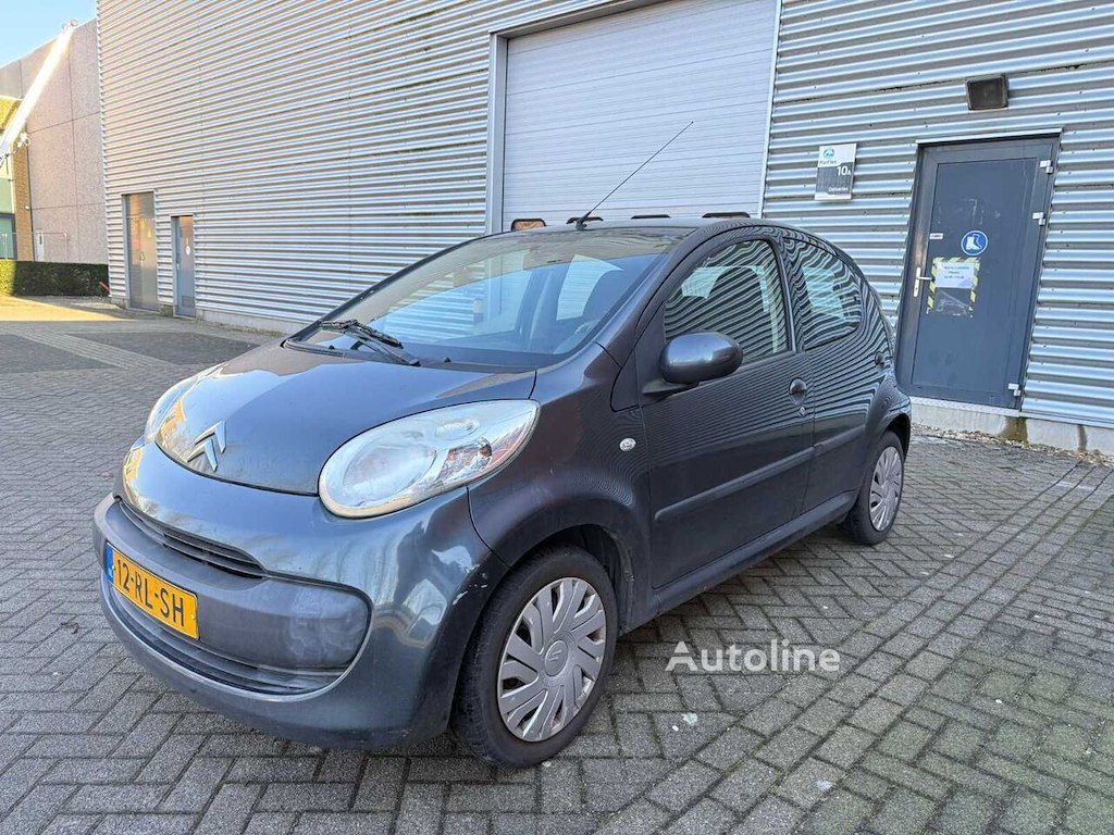 Prodaje se Citroen C1 hečbek na aukciji