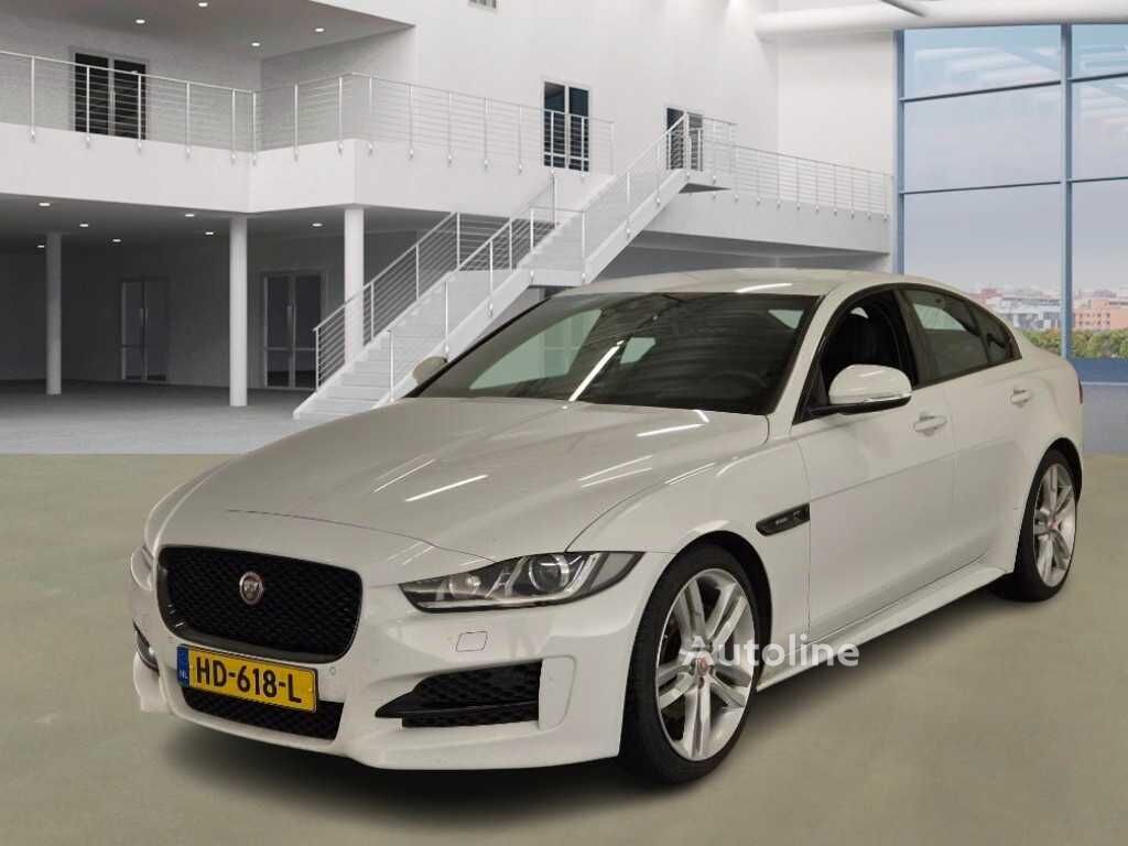 Prodaje se Jaguar XE sedan na aukciji