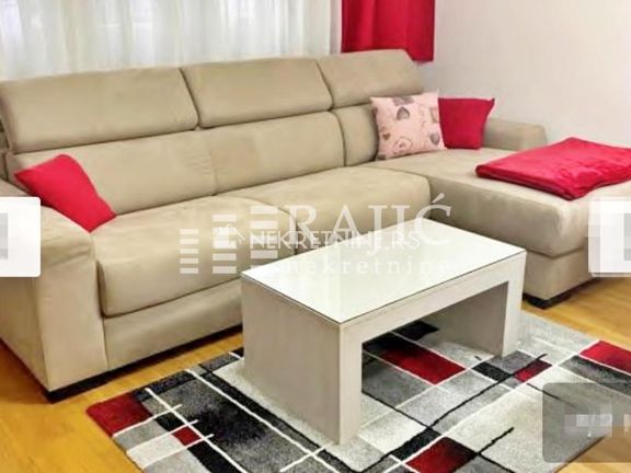 Centar,Dositejeva35m2,1.5,sa terasom #4159