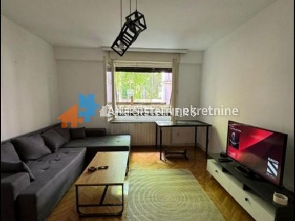 Vračar, Krunska, 2.0 stan, 55m2, 800 EUR, ID 51665