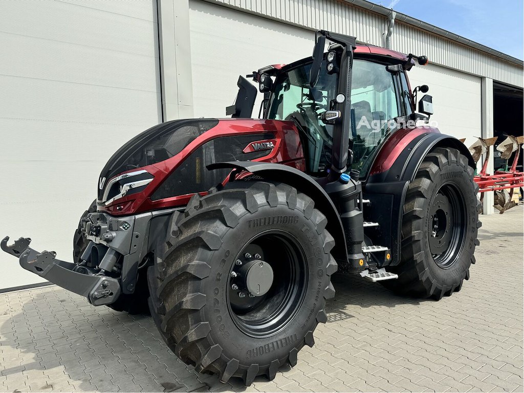 Valtra Q 265 traktor točkaš