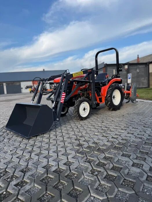 Novi Hinomoto MB2025D Z TUREM mini traktor