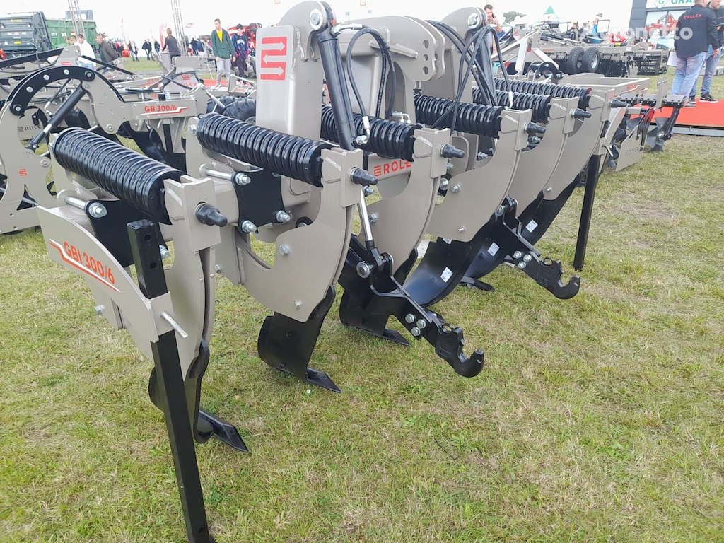 Novi Rol/Ex Subsoiler with hydropack, width 3.0 m, 6 tines. / Głebosz podrivač